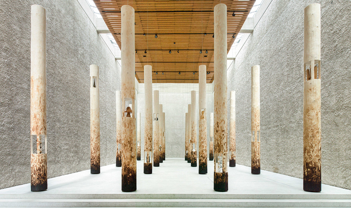 CLAUDIA COMTE | WHEN DINOSAURS RULED THE EARTH – KÖNIG GALERIE